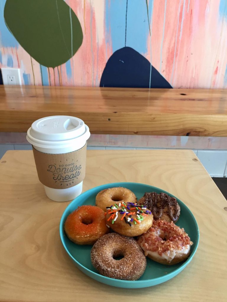 Do Good Donuts & Treats Offers Made-to-Order Fun – OC Weekly