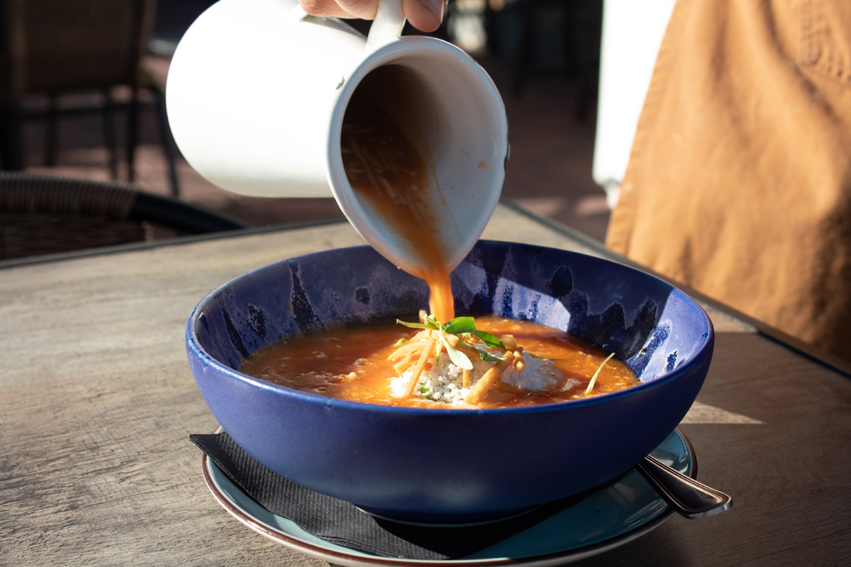 Descanso in Costa Mesa Is Like a Benihana That Does Tacos – OC Weekly