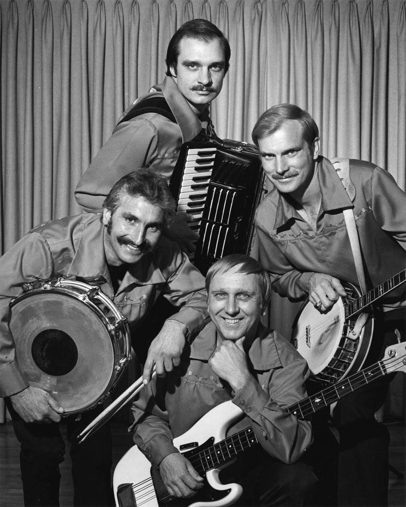 Breathing New Life Into OC’s Accordion Culture Is No Easy Task – OC Weekly