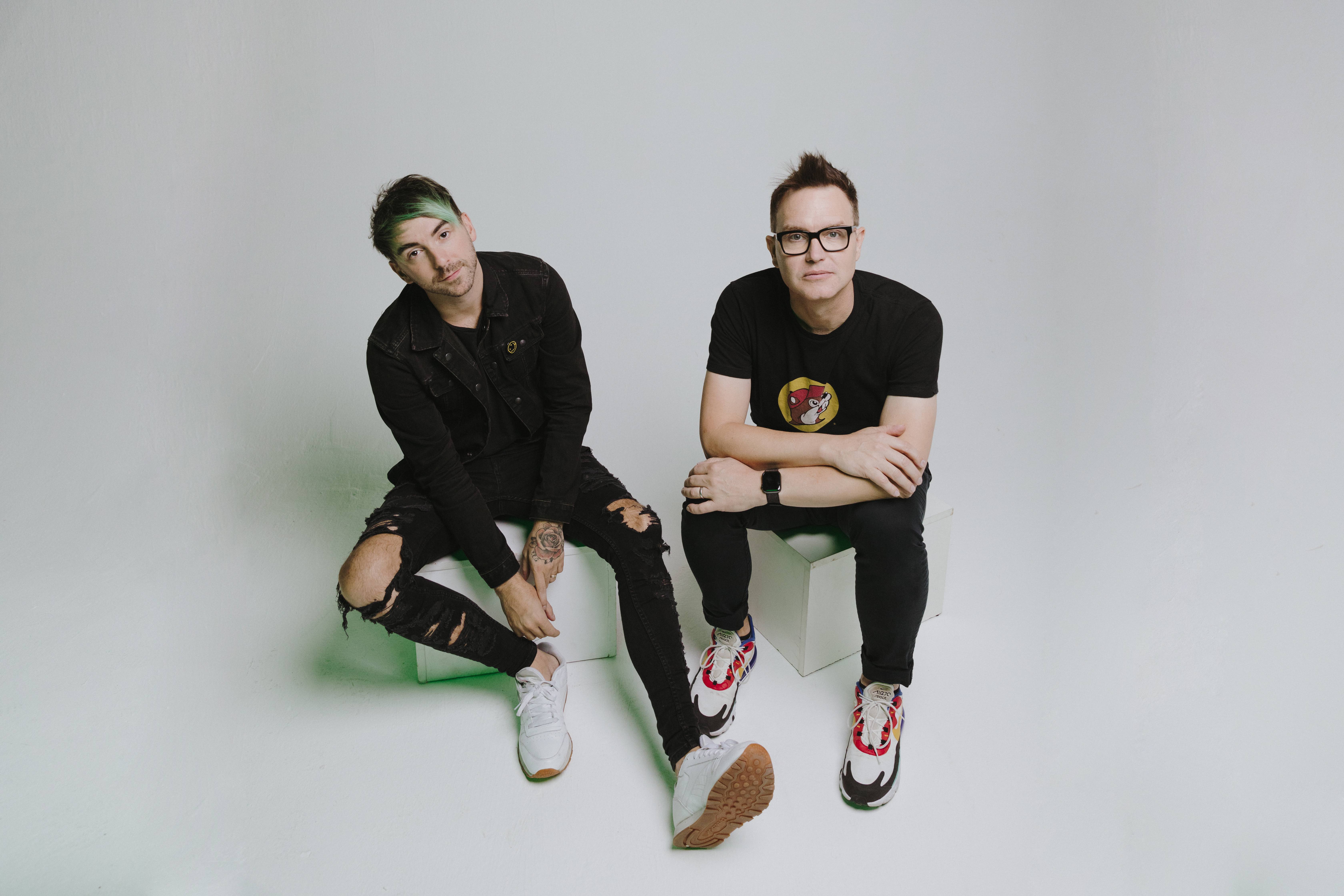 Simple Creatures: The “Trash-Pop” Duo of Pop-Punk Legends – OC Weekly